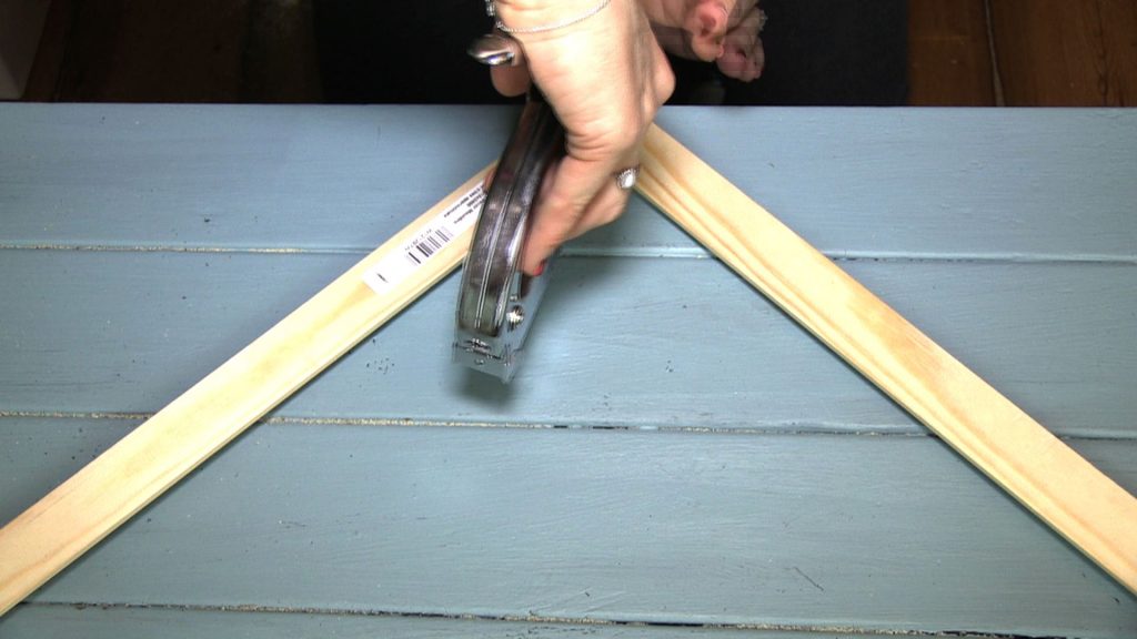 How To Make A Picture Frame - Georgina Burnett